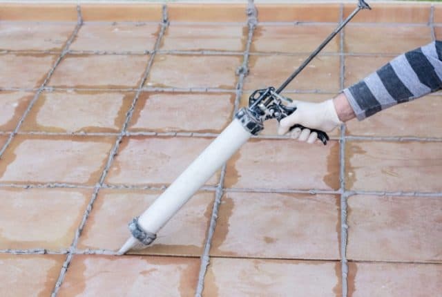 What is Sanded Caulk? Here's Where and How to Use It | Home Repair Geek