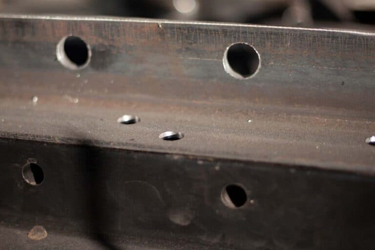 Bolt Hole Sizes Chart with Helpful Usage Guide | Home Repair Geek